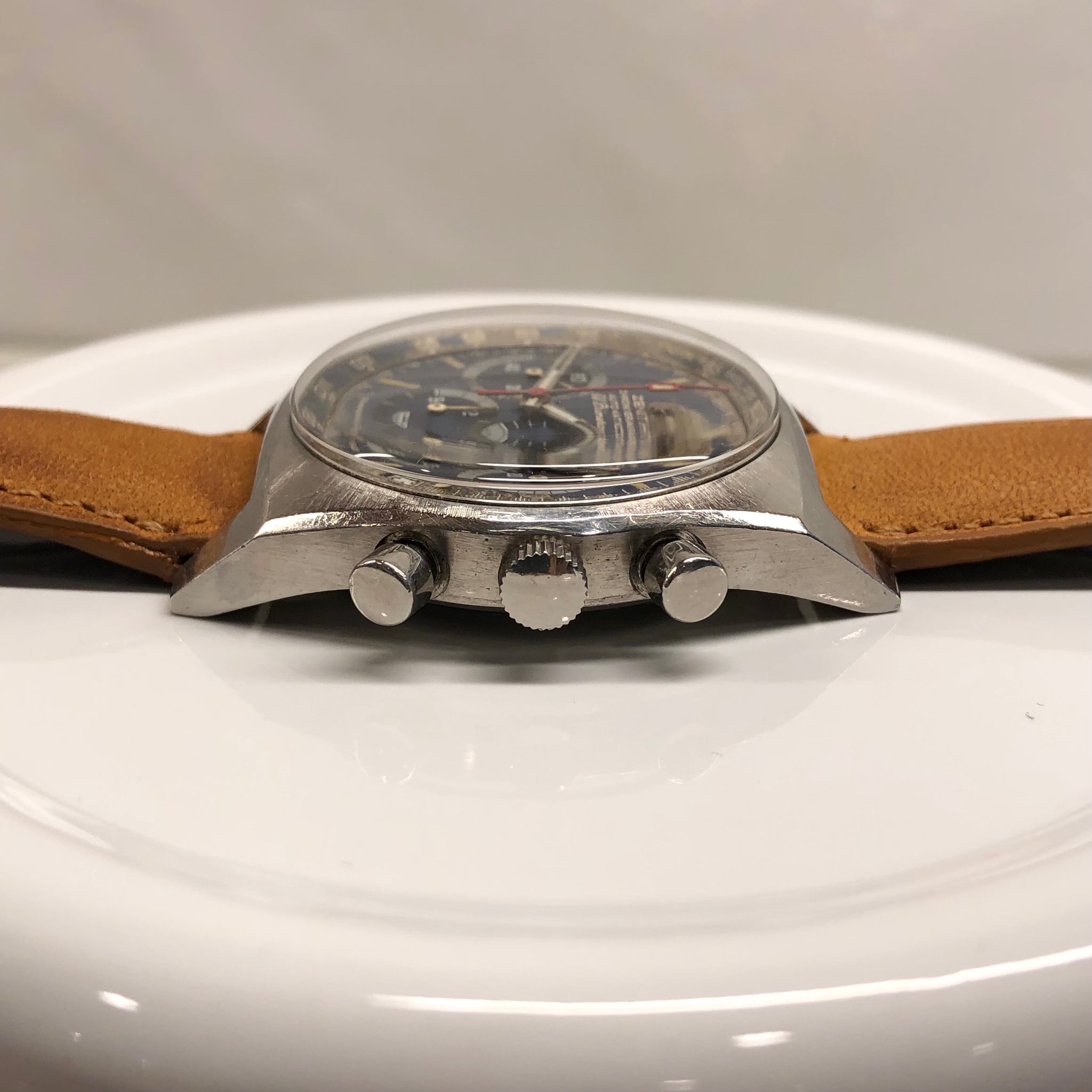 1971 Zenith El Primero A3818 Cover Girl Steel Vintage Chronograph Wristwatch | HASHTAGWATCHCO